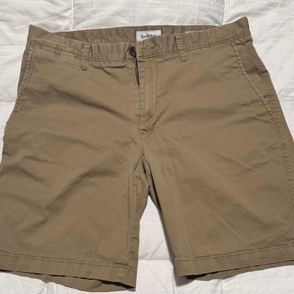 Goodfellow & Co | Shorts | Goodfellow Co Mens Tan Flat Front Shorts ...